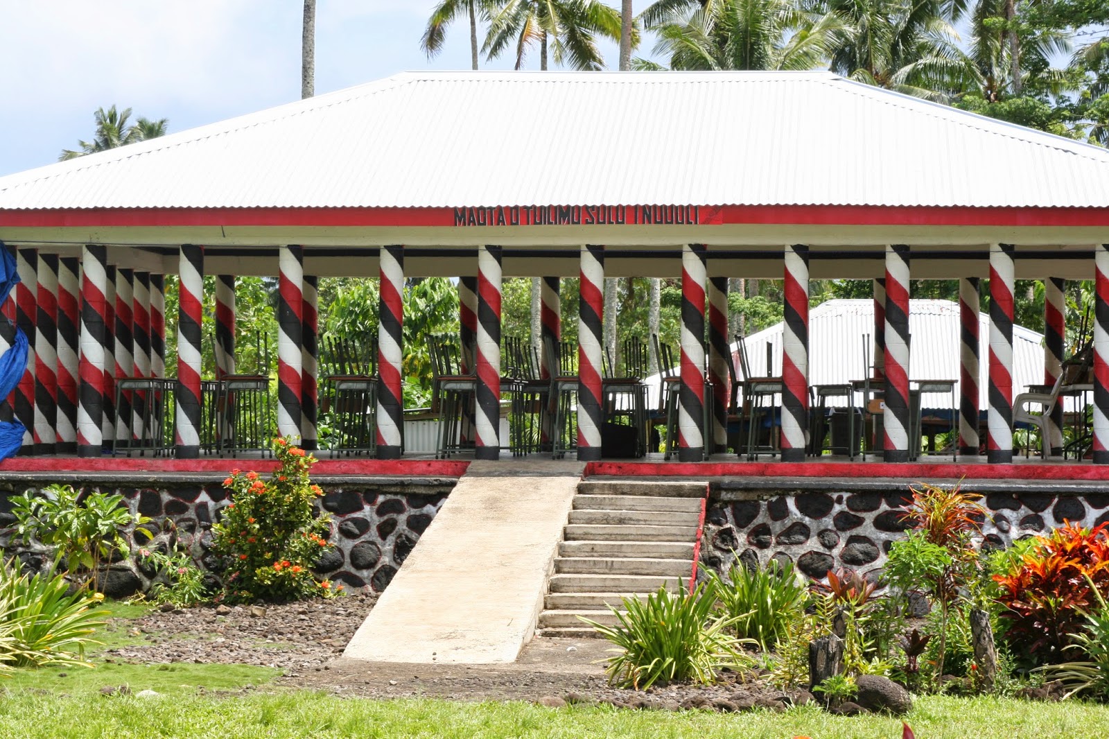 Mission To The Land of The Long White Cloud: Samoan fale