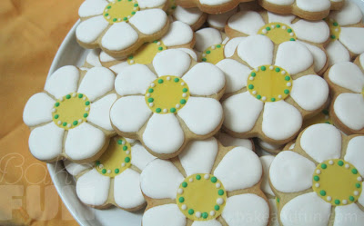 Bake&FUN: Flower Power Cookies