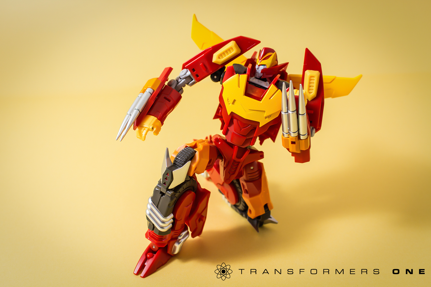 Transformers Square One: MMC Reformatted R-27 Calidus