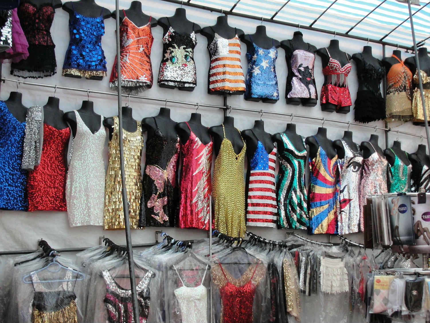 Los mercados de Hong Kong: un recorrido por el Ladies Market | Quinta ...