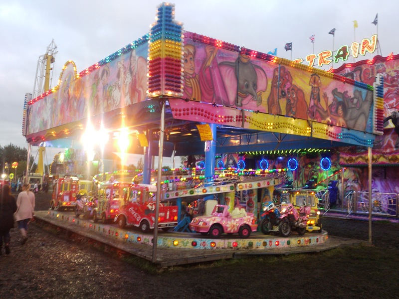 North East and Yorkshire Fun Fair Pics: Hoppings 2012 Childrens Attractions