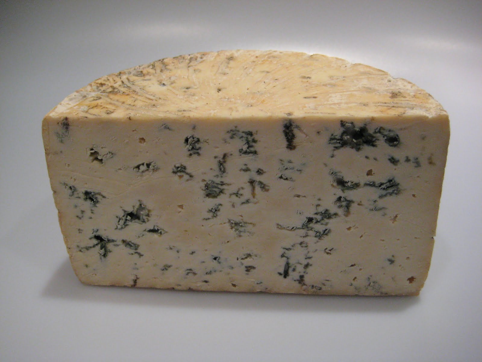 Clarks Speciality Foods: New Scottish cheese: Biggar blue