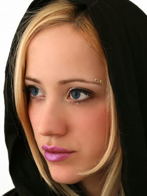 | Pictures In Stitches