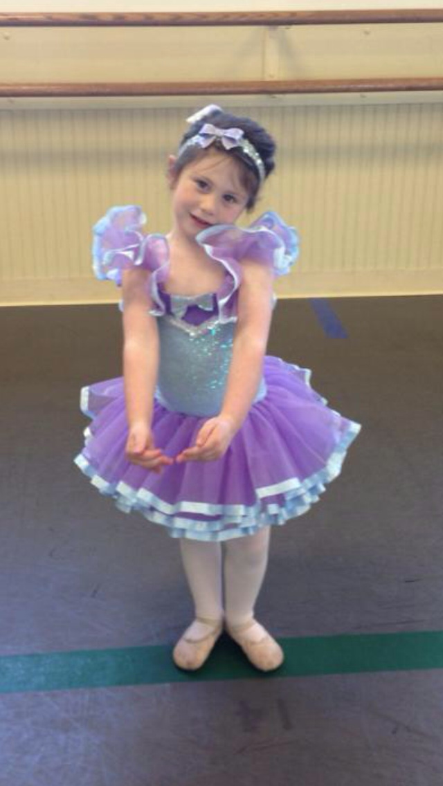 Mojoy: Recital costumes are in!!!