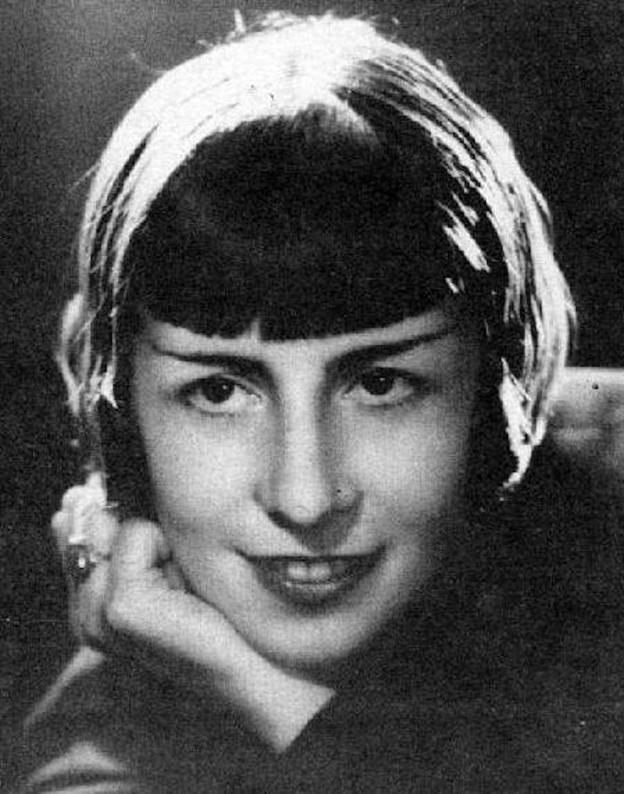 Araucaria: MARÍA LUISA BOMBAL ÉCRIVAINE CHILIENNE