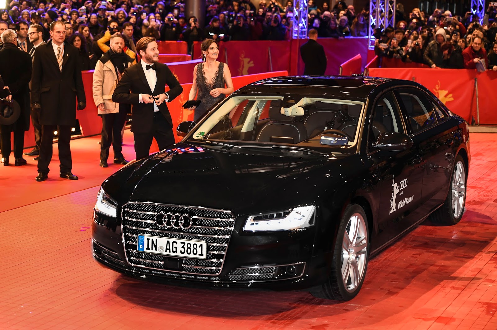 Audi’den otonom makam aracı A8 - Oto Magazin Show
