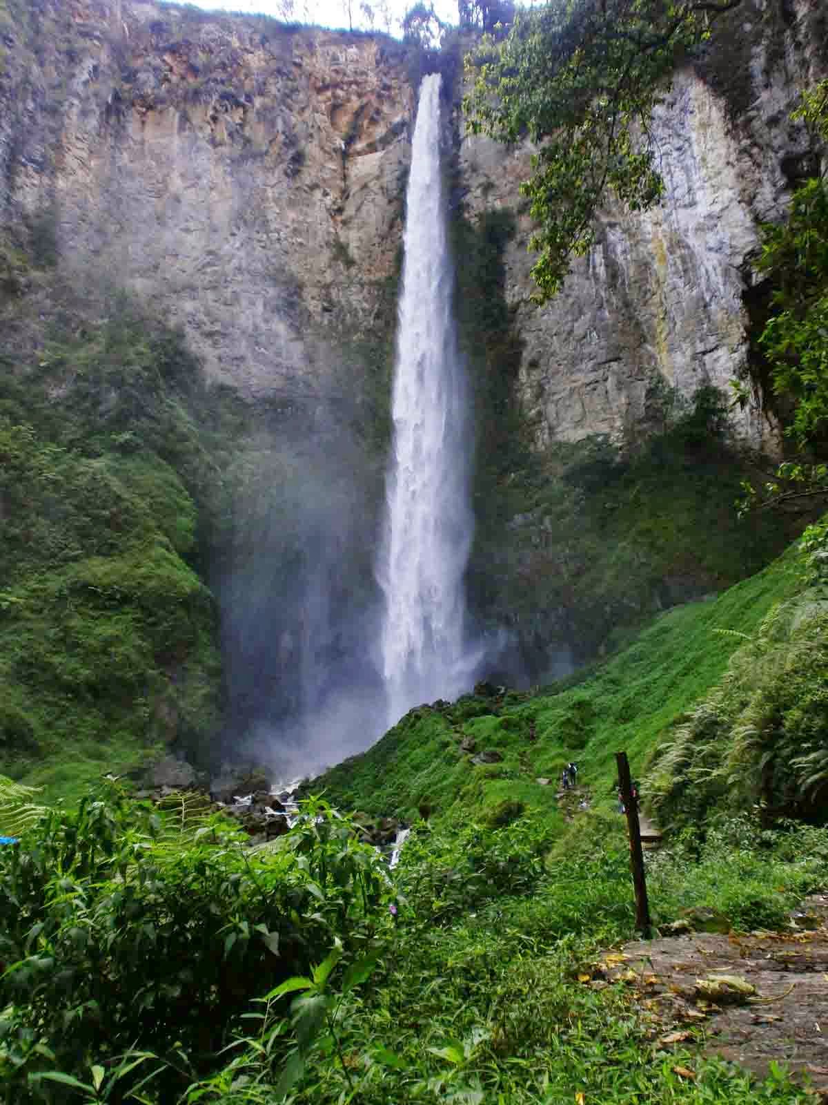Welcome to Indonesia Blog: Sipiso-piso Waterfall - North Sumatra