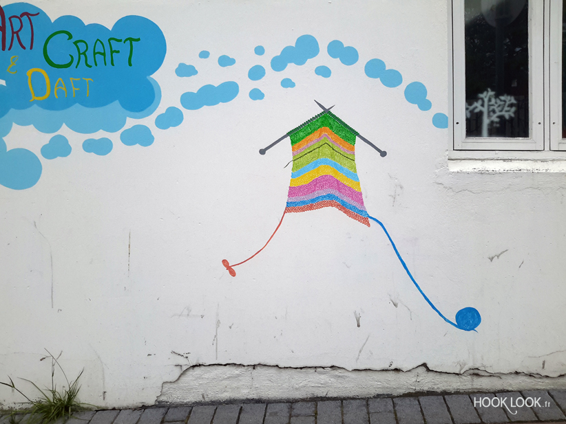 graffiti d'Islande - HOOKLOOK. Méli-mélo d'idées en laine et au crochet.