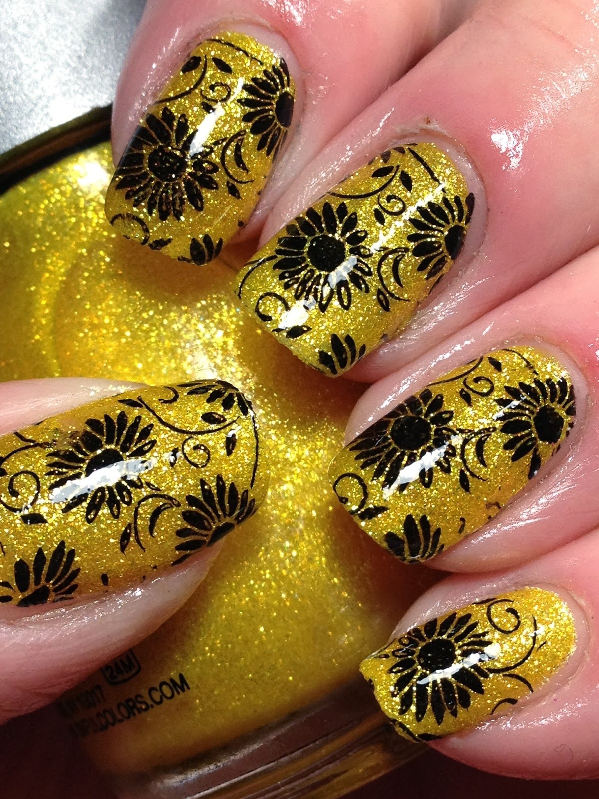 Canadian Nail Fanatic: Comparing Yellow Sand/Texture Polishes