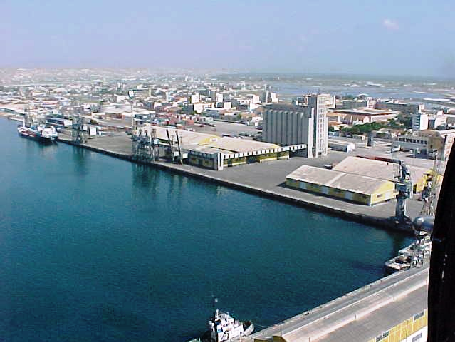 tropicalia: "história breve da cidade do Lobito"