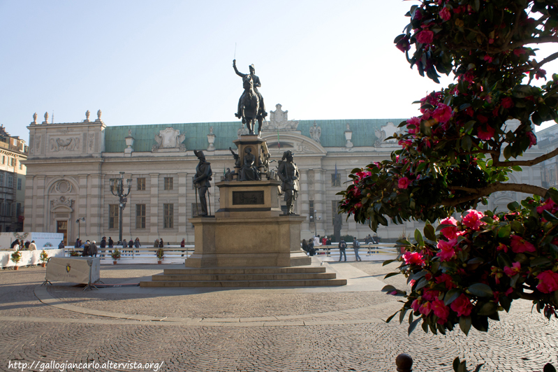 Photographs of the city center of Turin (Piemonte) Italy – dic. 2011 ...
