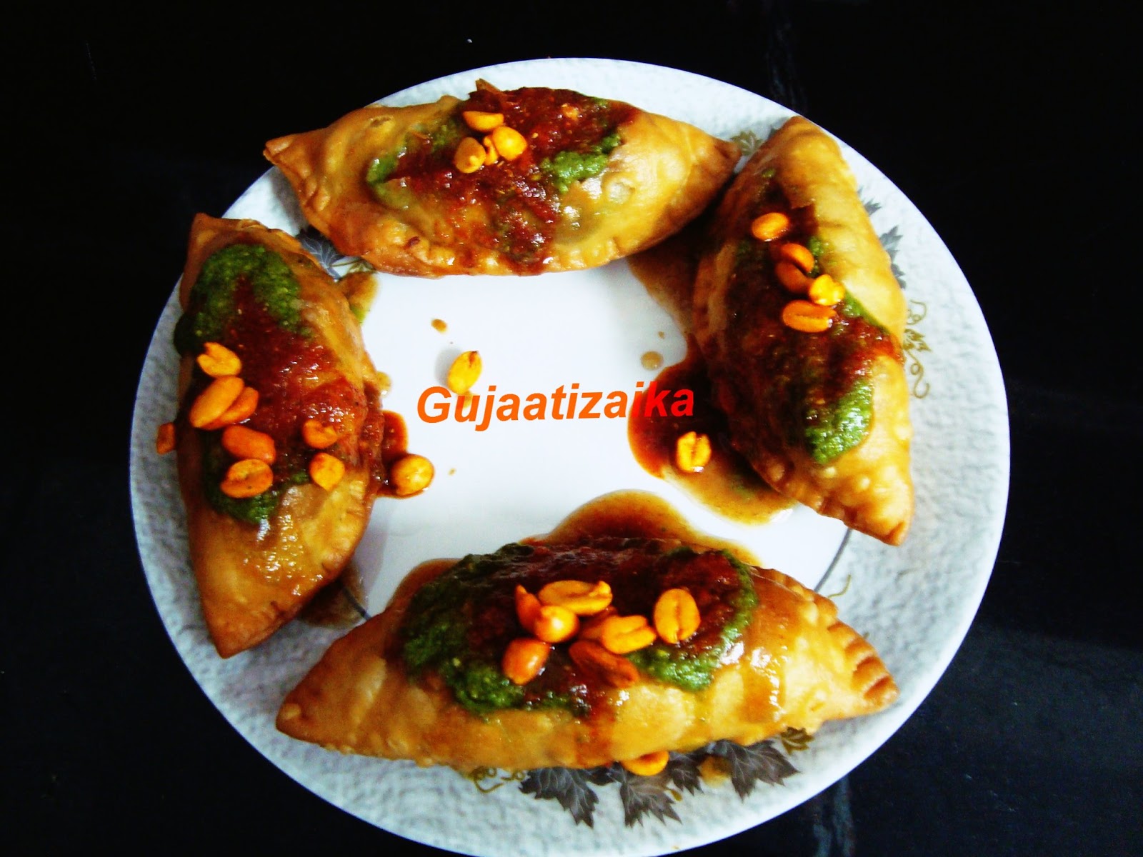 Gujarati Zaika: Ghughra - popular gujarati street food