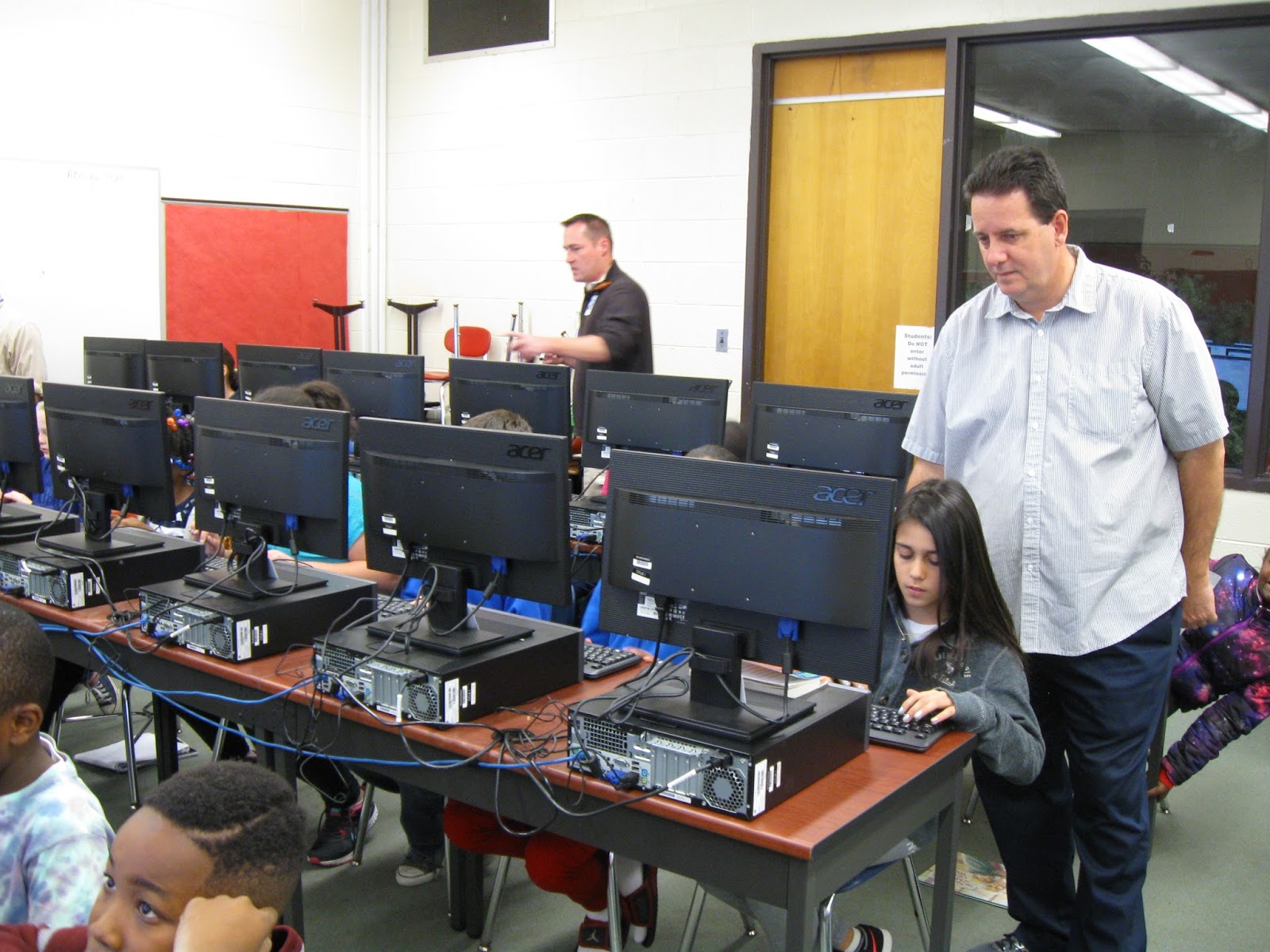 Talking Taylor Schools: MCDOWELL ELEMENTARY SCHOOL computer lab is open ...