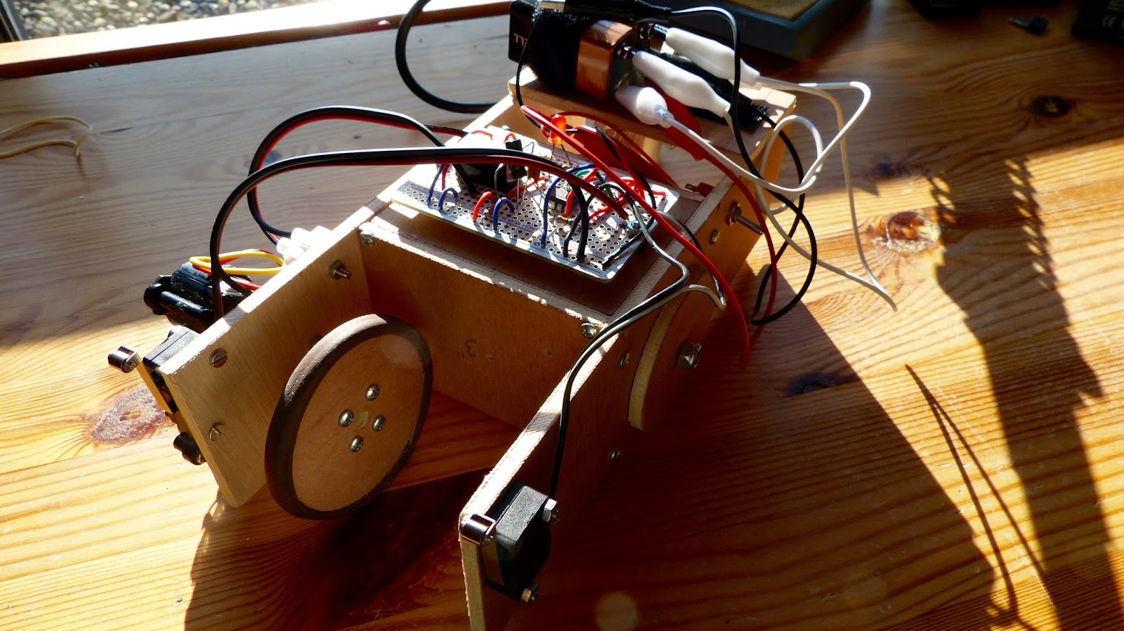 Building a robot cart (Experiment 32 of Make:Electronics) finished