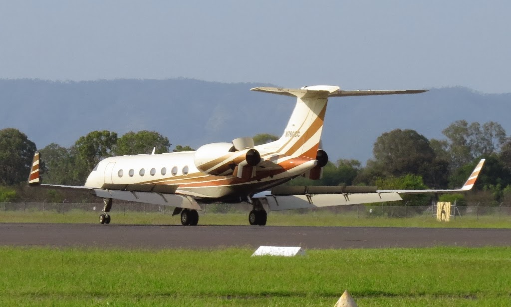 Central Queensland Plane Spotting: Challenger Management LLC Gulfstream ...