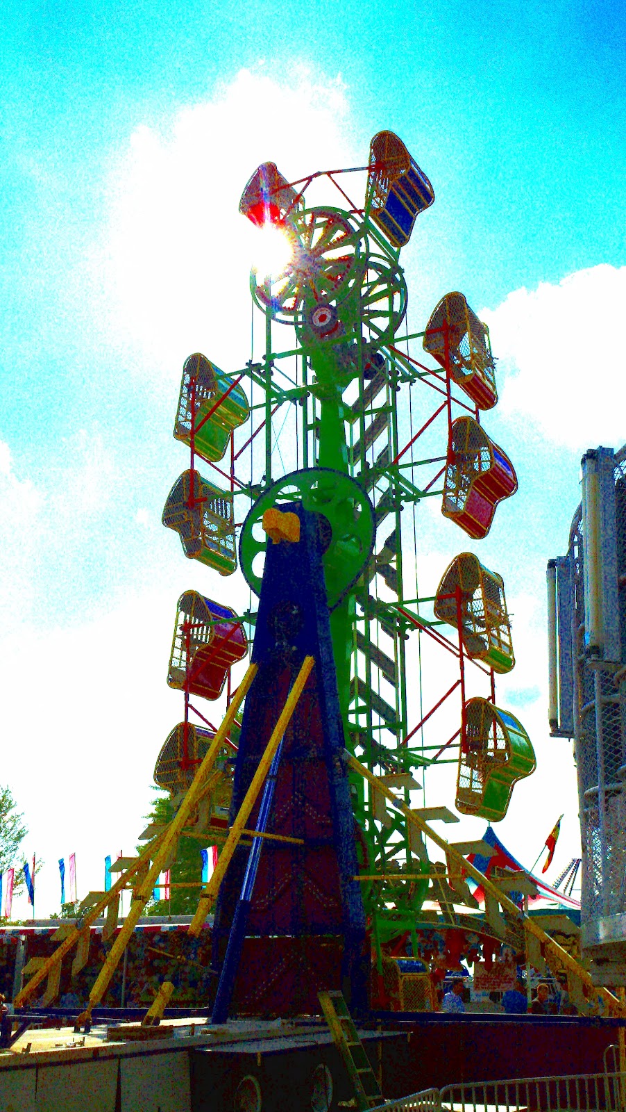 MarianneDowFoto Blog - Art Photography by Marianne Dow: Carnival Rides ...