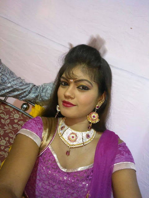 Nisha Dubey HD Wallpaper, Photos, Images, Photo Gallery - Bhojpuri Gallery