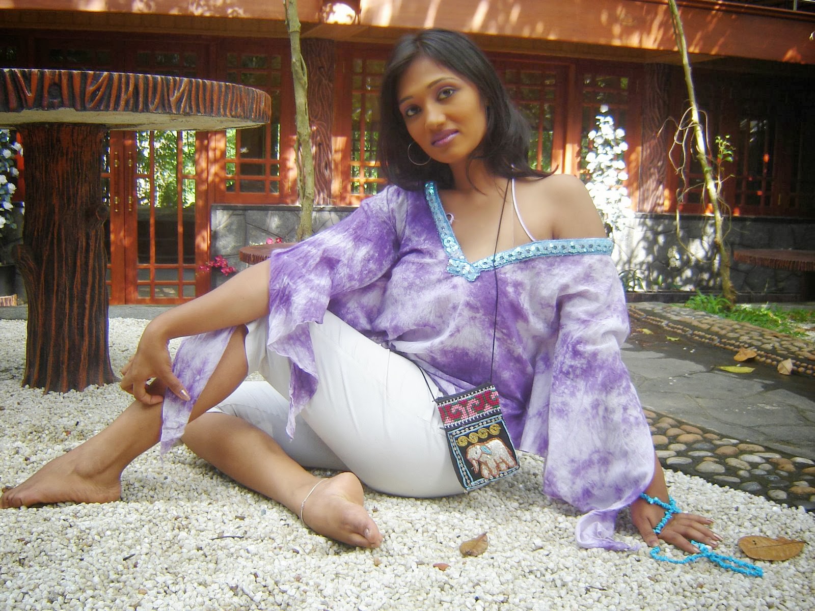 Sri Lankan Sexy Girls Actress And Modles Upeksha Swarnamali Sri