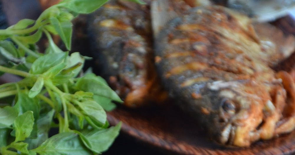 Diah Didi's Kitchen: Bawal Goreng Sambal Dabu Dabu