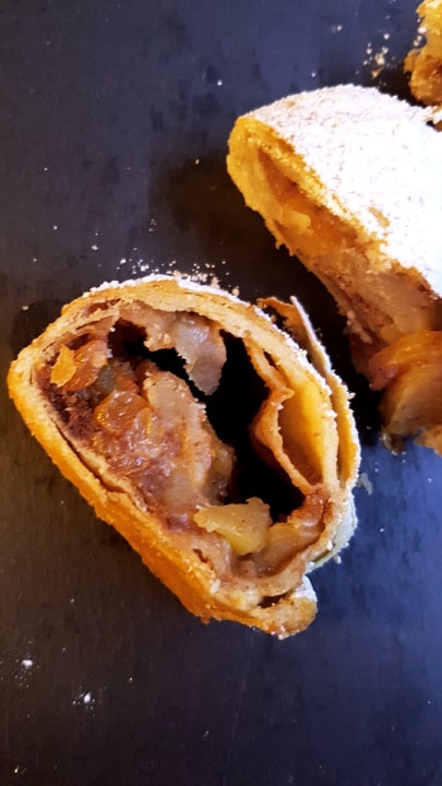 Strudel me mollë (Vienez) | BonBon Taste