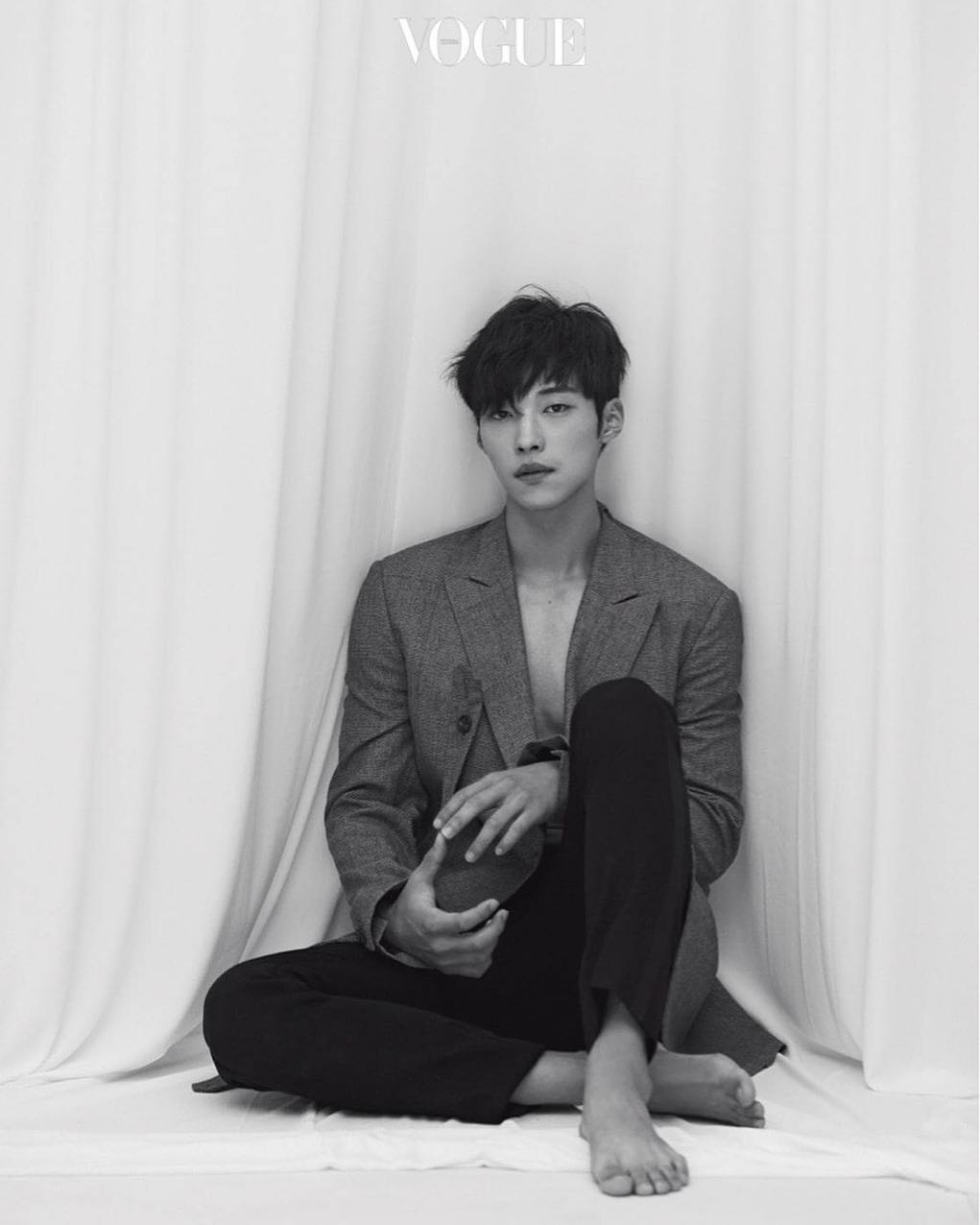 This Guy's World: Woo Do Hwan for Vogue