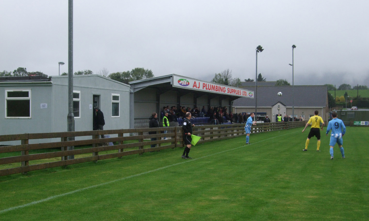 Warrenpoint Town v Harland and Wolff Welders