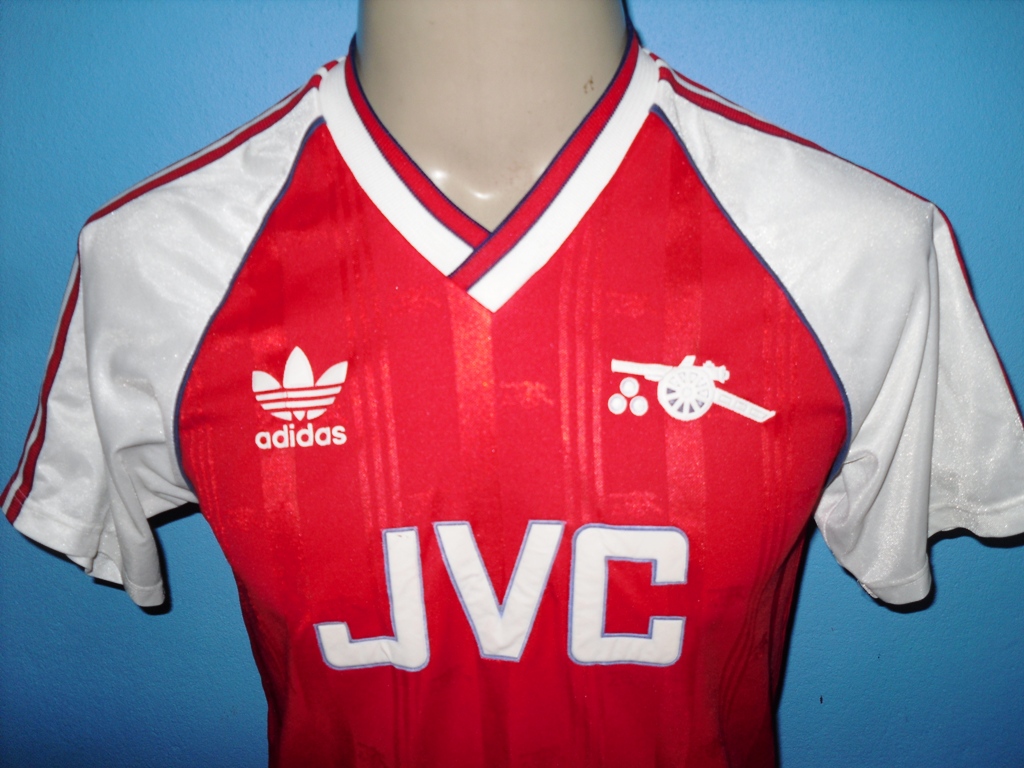 KEDAI BAJU GUNIIIII: VINTAGE ARSENAL 1988-91 HOME JERSEY---SOLD