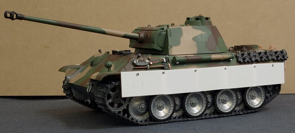 Warren Hudson Modelling: 1/16 Panther G (Build)