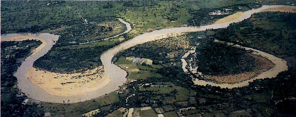 Oxbow lake atau danau tapal kuda | lets-sekolah.blogspot.com