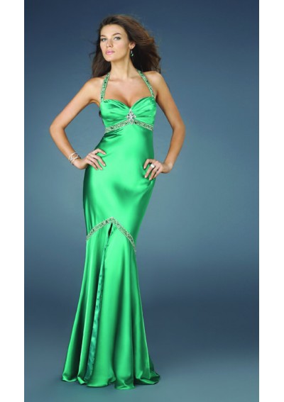 Robe de soirée verte longue | Coiffure Mariage