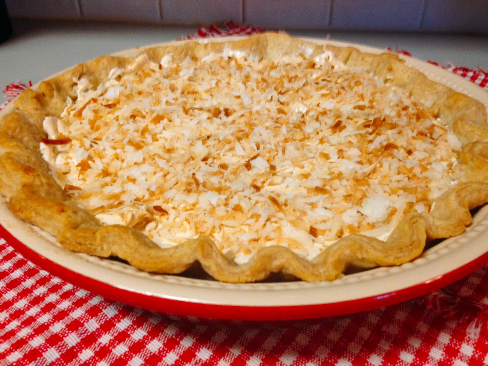 The Devilish Dish: Aunt Judy's Foolproof Pie Crust