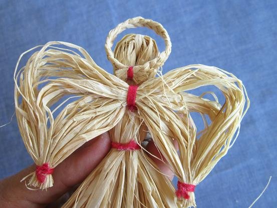 Miss Abigail's Hope Chest: Tutorial - Raffia Angel Ornament