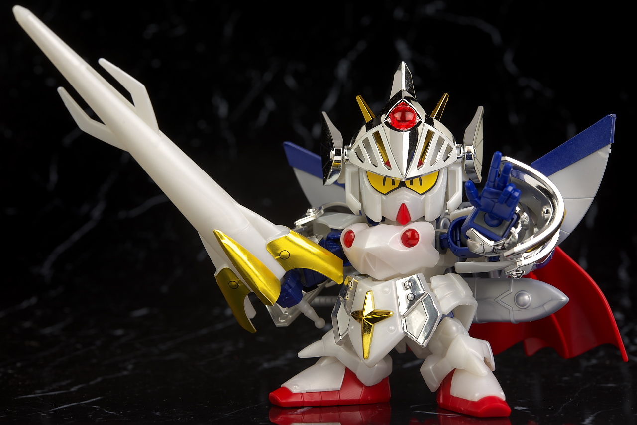 GUNDAM GUY: BB Senshi LEGEND BB Versal Knight Gundam - Review by Hacchaka