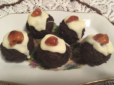 Mini Plum Puddings | Laws of the Kitchen
