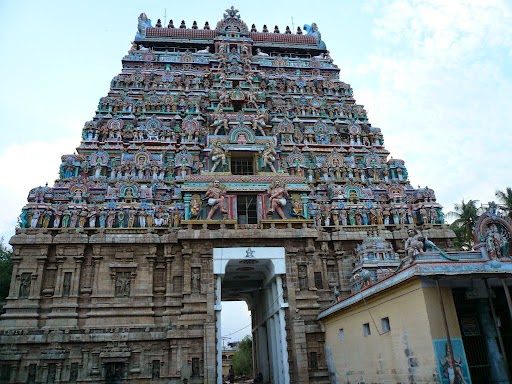 Dharbaranyeswarar Temple: Thirunallar Saneeswaran Temple, Karikal ...