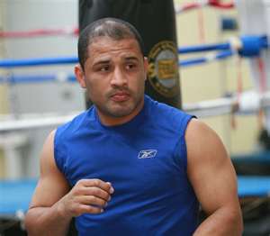 The Sport Press: Suena José Miguel Cotto vs Castillo en marzo 24