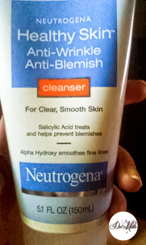 DeeNails: Neutrogena Visibly even/ Healthy skin review