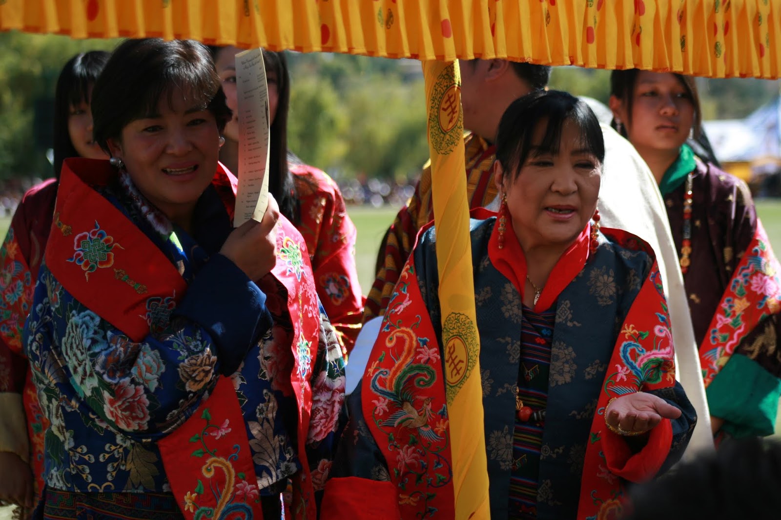 itiuvacha: A Book with Soul - Hemanta Mishra's 'Close Encounters with ...