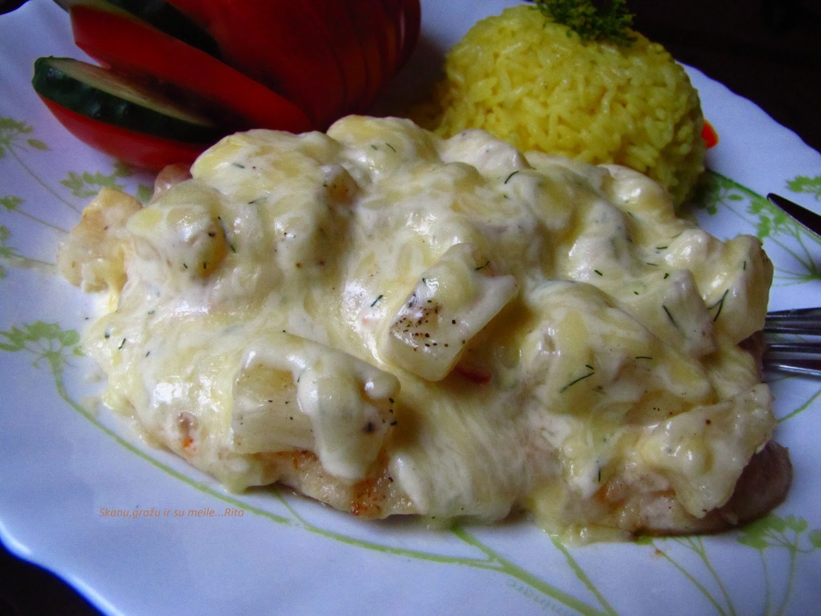 Ritos receptai : Vištienos kepsnys su ananasais