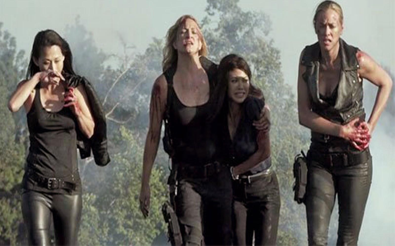 Back Seat Viewer: Movie Review: Mercenaries