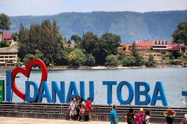 12 Tempat Wisata di Parapat yang Wajib Dikunjungi - Pariwisata Sumut