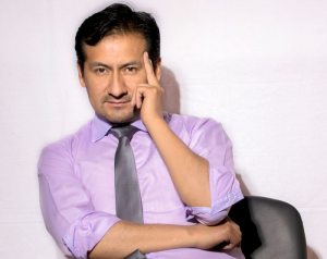 Bernabé López “Me gusta la fotografía y tocar guitarra” | Television ...