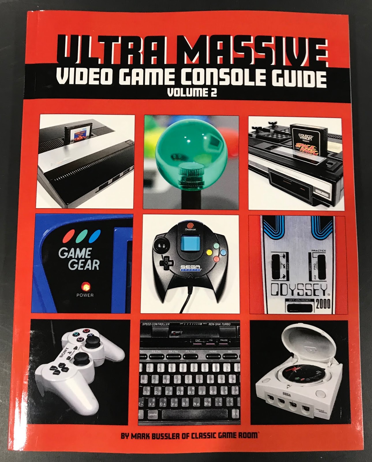 Retro Gamer Randomness: Review: Ultra Massive Video Game Console Guide