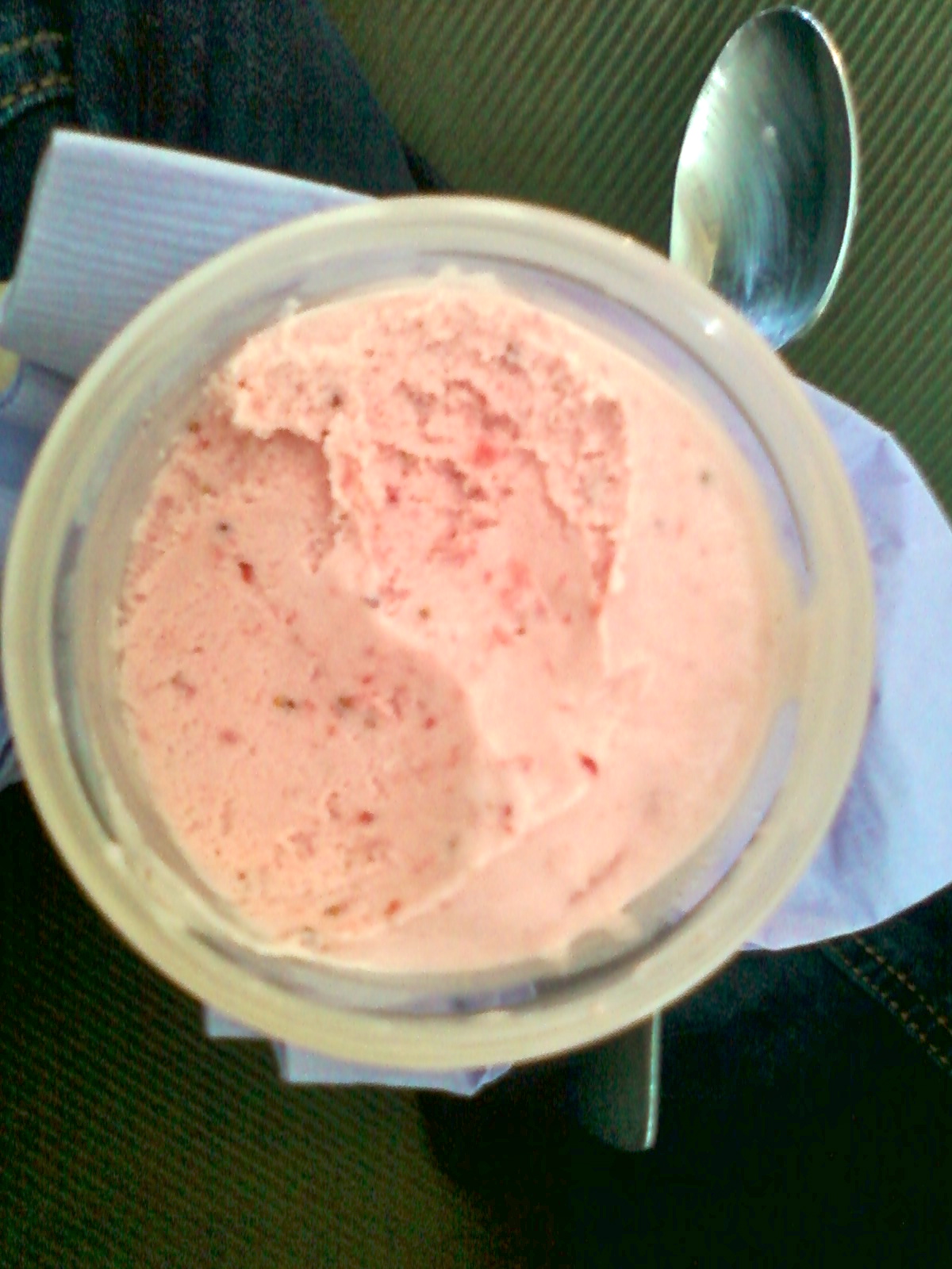 Hannah Explains It All: Strawberry Goodness (ice cream & sorbet)