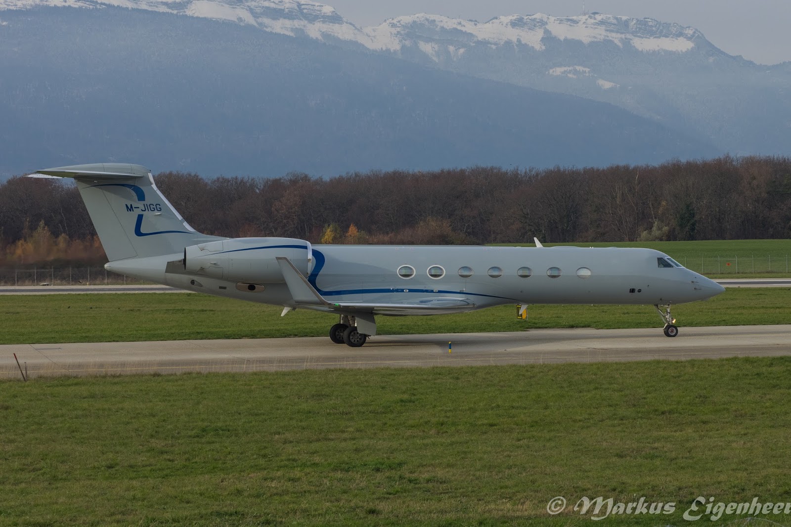 FLUGZEUGE Privatjets etc: M-JIGG Gulfstream G-V-SP (G550) GLF5 > Hermes ...