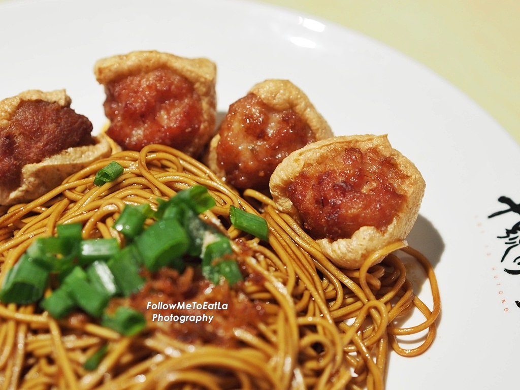 Follow Me To Eat La - Malaysian Food Blog: HOCK KEE Red Wine Mee Suan ...