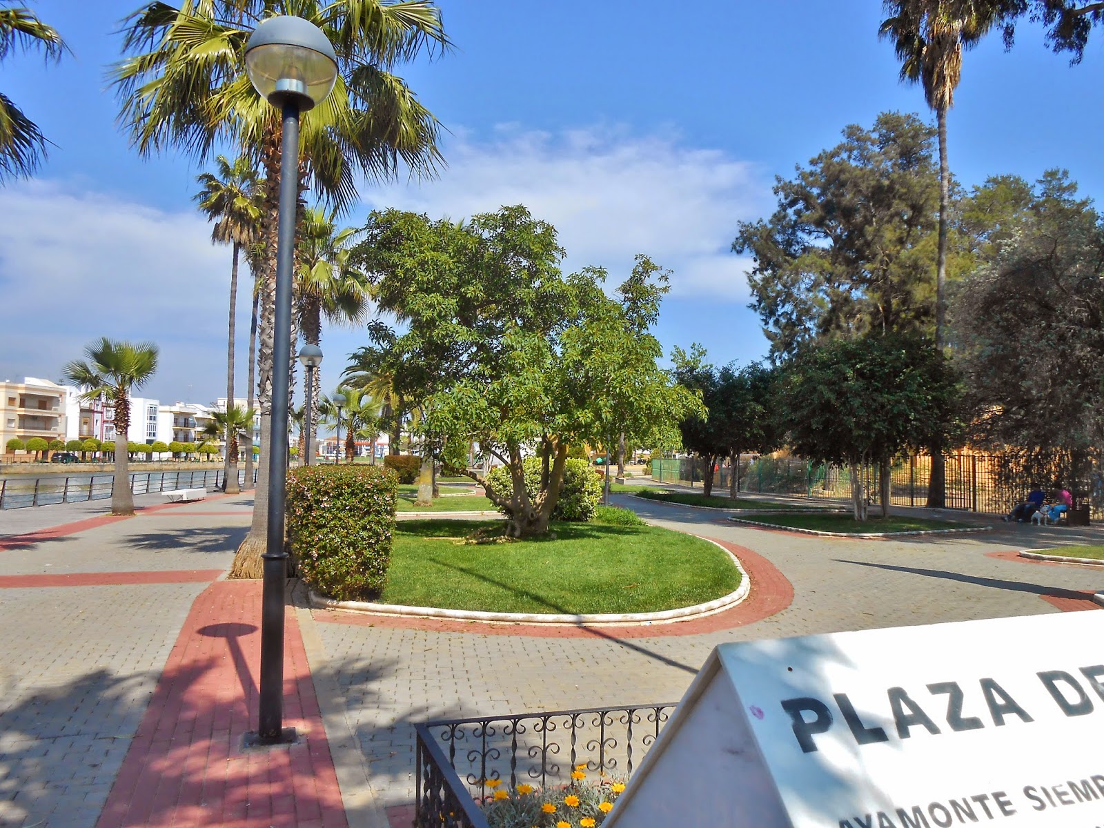Viajar e descobrir: Espanha - Ayamonte - Plaza de España