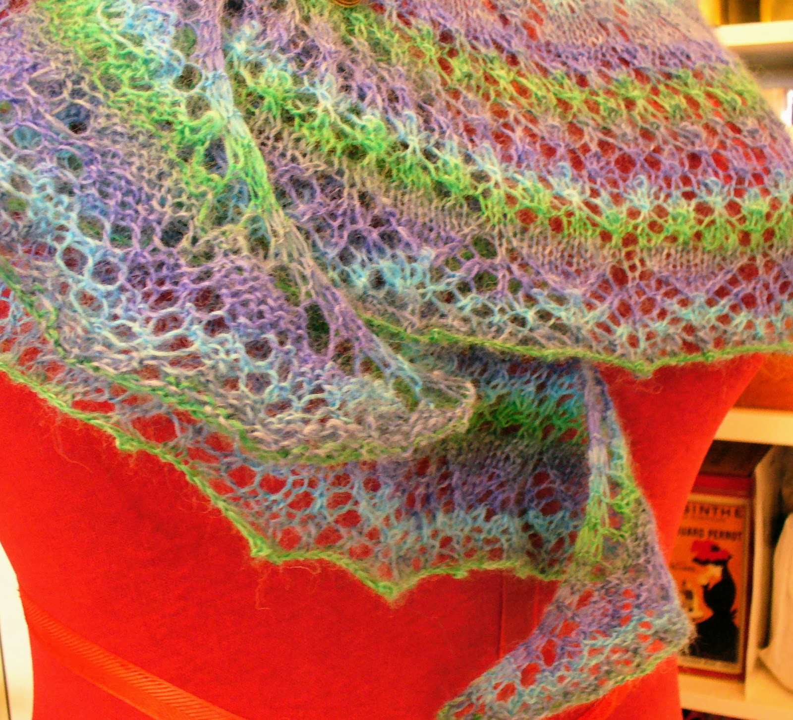 THE SEW THERAPY: PEIPPONEN + NURMILINTU CON LANA DI IVANA BATTISTON