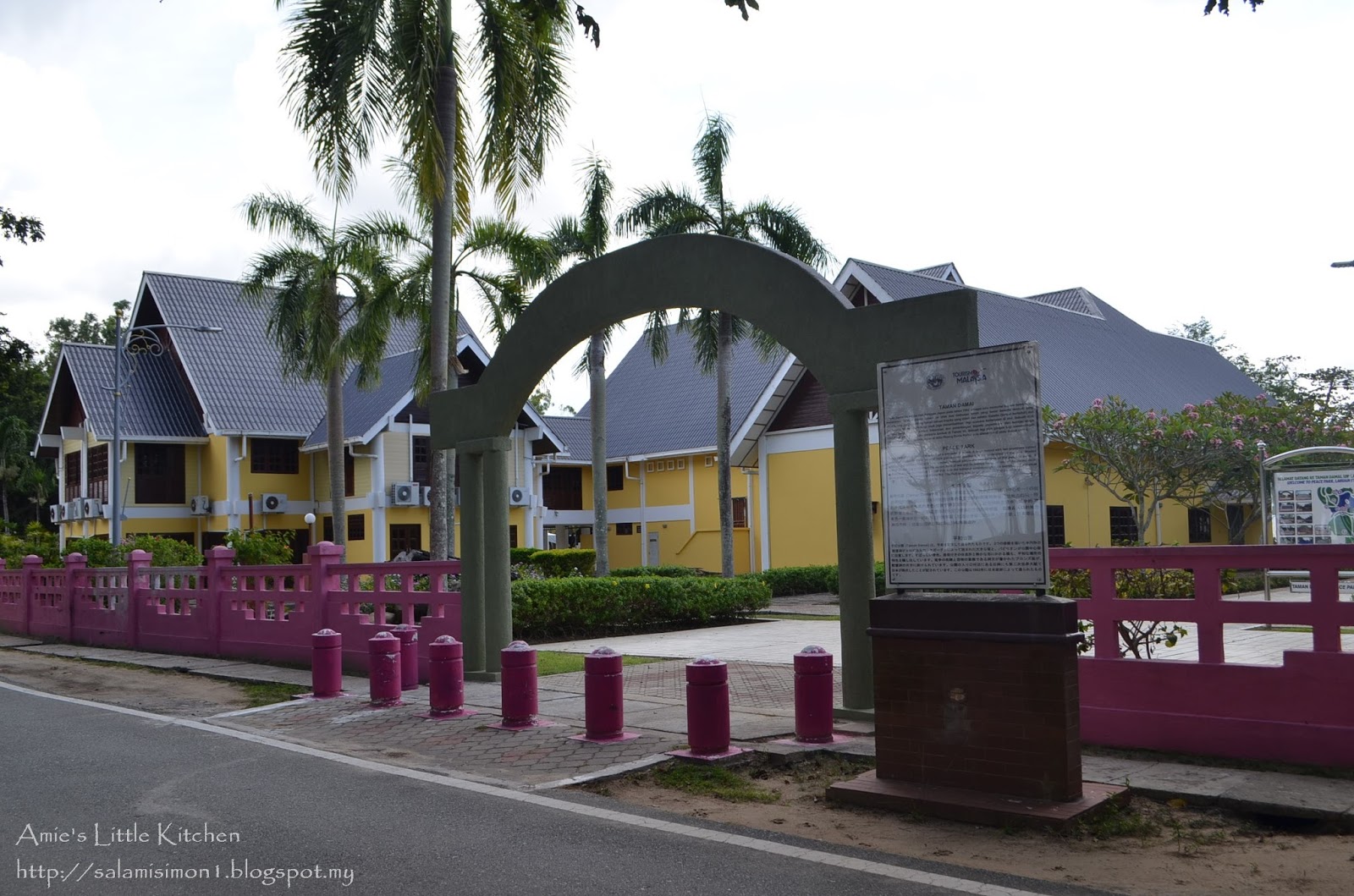 Taman Damai Labuan - Amie's Little Kitchen