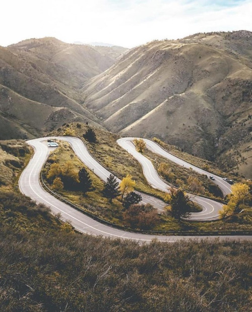 daily timewaster: Friday Open Road